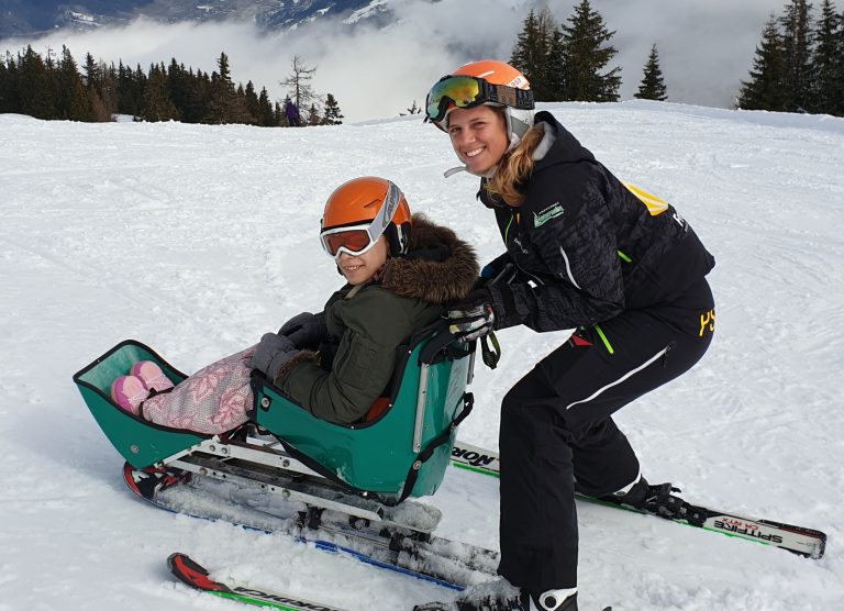 Adaptive ski-school for people with disabilities - PSOactive - Holidays ...